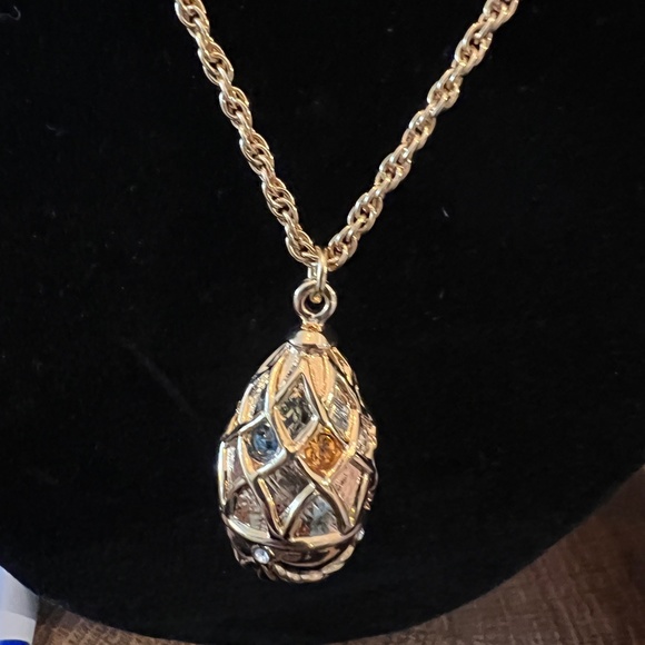 Joan Rivers | Jewelry | Vintage Joan Rivers Gold Tone Chain With ...